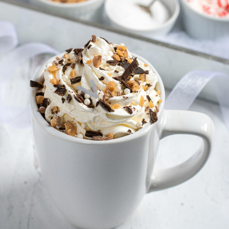 Mudslide Pudding Shots with Baileys and Kahlua