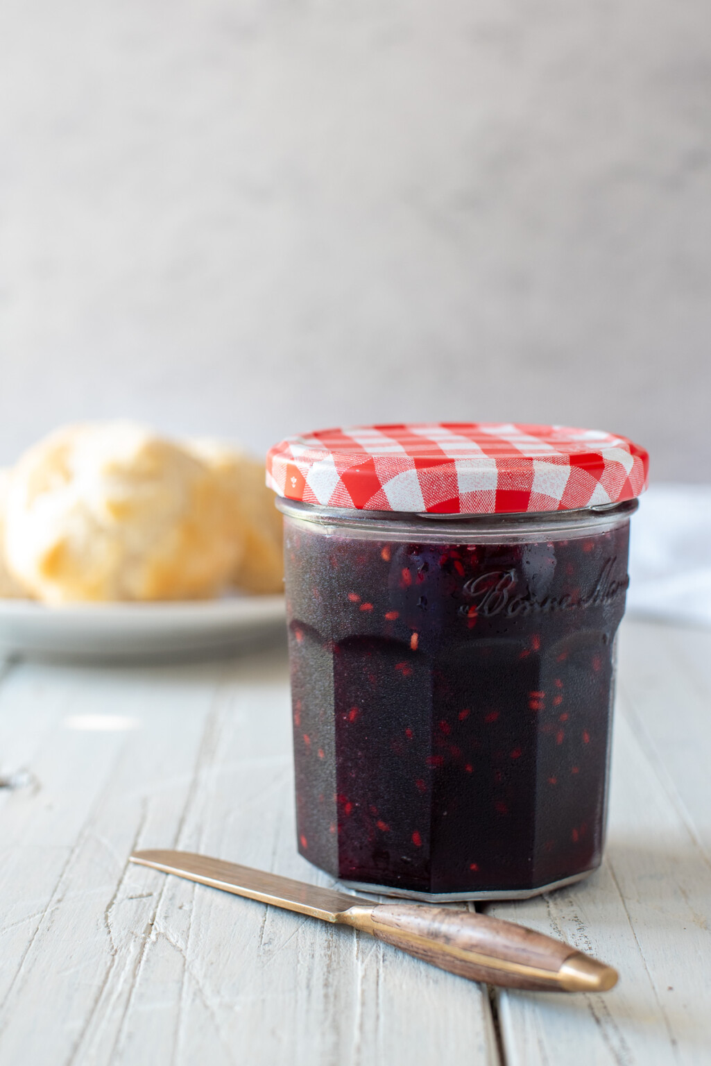 Easy Blackberry Freezer Jam Recipe